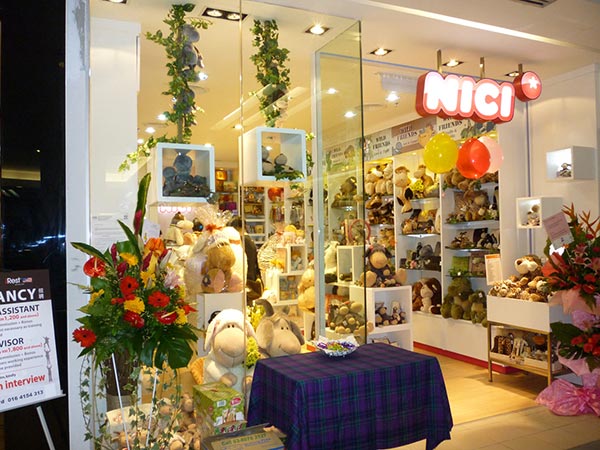 Retail Renovation, Acrylic Display, Counter Design, Showcase | GS ...